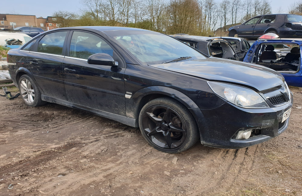 Vauxhall Vectra wiper motor front | Used Car Parts UK