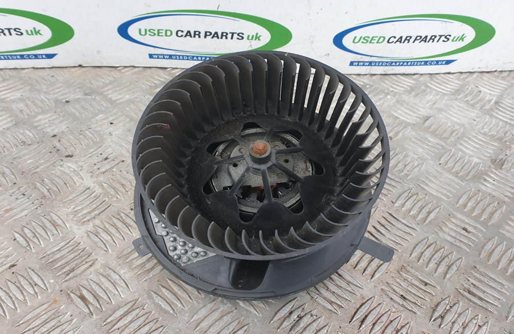 VW Golf MK5 R32 heater blower motor | Used Car Parts UK
