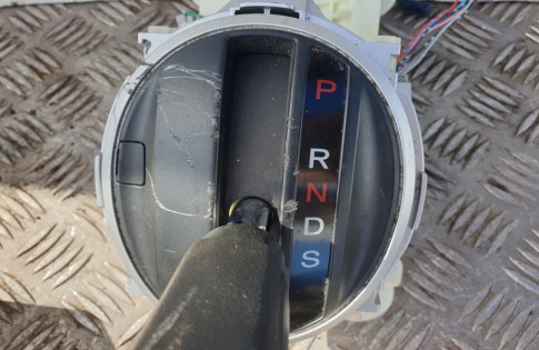 Honda Jazz MK2 automatic gear shift selector | Used Car Parts UK