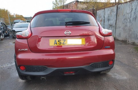 Nissan Juke 2014-2019 tailgate boot handle switch | Used Car Parts UK