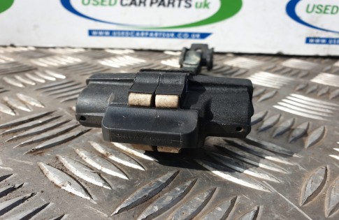 Renault Clio MK4 rear left door check strap | Used Car Parts UK