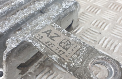 Vauxhall Insignia CDTI engine mount top MK1 | Used Car Parts UK